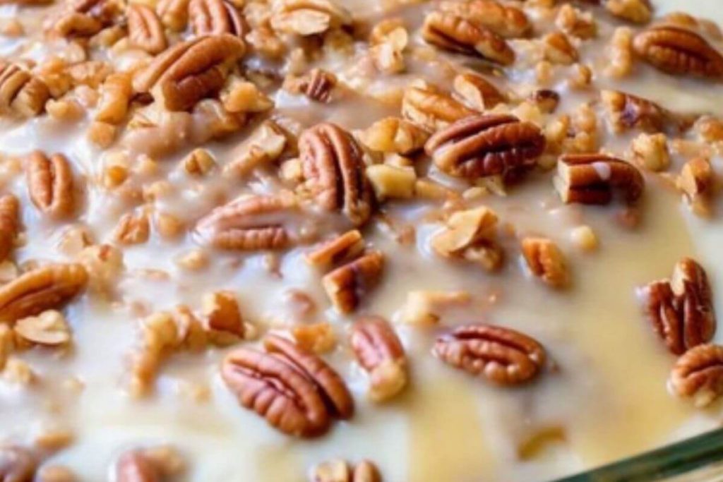 Pecan Praline Cake - khsmtr